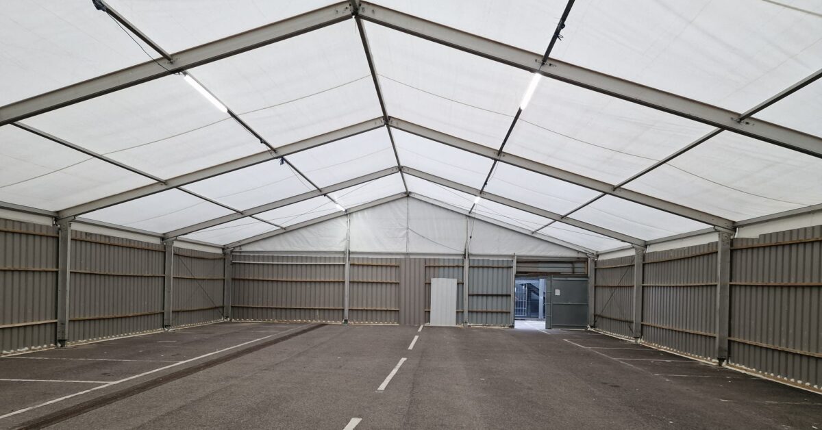 Seasonal storage structure